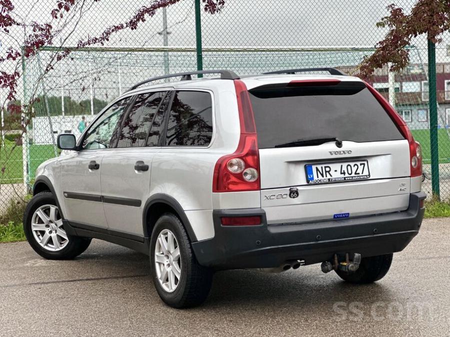 Volvo XC90 2004 in Jelgava, with an engine capacity of 2.40 L and mileage of 0 thousand km for 2750 €, photo 7 on AUTOMOTO.COM.LV