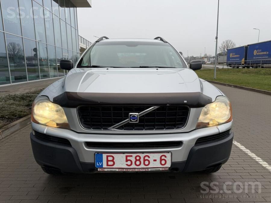 Volvo XC90 2004 Rēzekne, ar dzinēja tilpumu 2.40 L un nobraukumu 379 tūkst. km par 4490 €, foto 1 vietnē AUTOMOTO.COM.LV