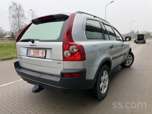 Volvo XC90 2004 Rēzekne, ar dzinēja tilpumu 2.40 L un nobraukumu 379 tūkst. km par 4490 €, foto 5 vietnē AUTOMOTO.COM.LV