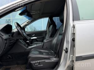 Volvo XC90 2004 Rēzekne, ar dzinēja tilpumu 2.40 L un nobraukumu 379 tūkst. km par 4490 €, foto 9 vietnē AUTOMOTO.COM.LV