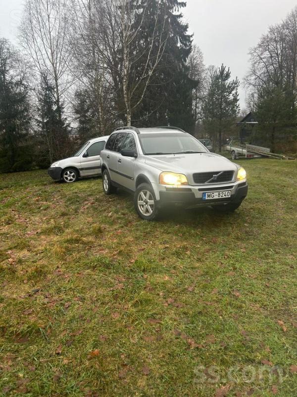 Volvo XC90 2004 Kuldīga, ar dzinēja tilpumu 2.40 L un nobraukumu 400 tūkst. km par 3800 €, foto 1 vietnē AUTOMOTO.COM.LV