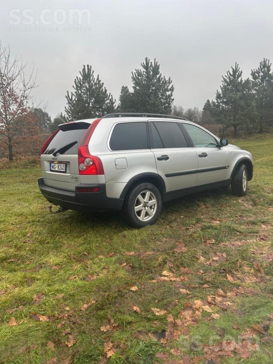 Volvo XC90 2004 Kuldīga, ar dzinēja tilpumu 2.40 L un nobraukumu 400 tūkst. km par 3800 €, foto 3 vietnē AUTOMOTO.COM.LV
