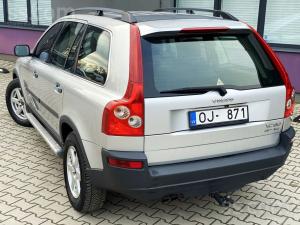 Volvo XC90 2004 in Riga, with an engine capacity of 2.50 L and mileage of 267 thousand km for 5500 €, photo 8 on AUTOMOTO.COM.LV