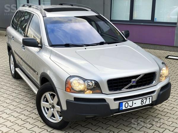 Volvo XC90 2004 in Riga, with an engine capacity of 2.50 L and mileage of 267 thousand km for 5500 €, photo 4 on AUTOMOTO.COM.LV