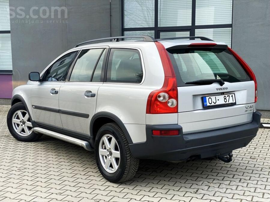 Volvo XC90 2004 Rīga, ar dzinēja tilpumu 2.50 L un nobraukumu 267 tūkst. km par 5500 €, foto 6 vietnē AUTOMOTO.COM.LV