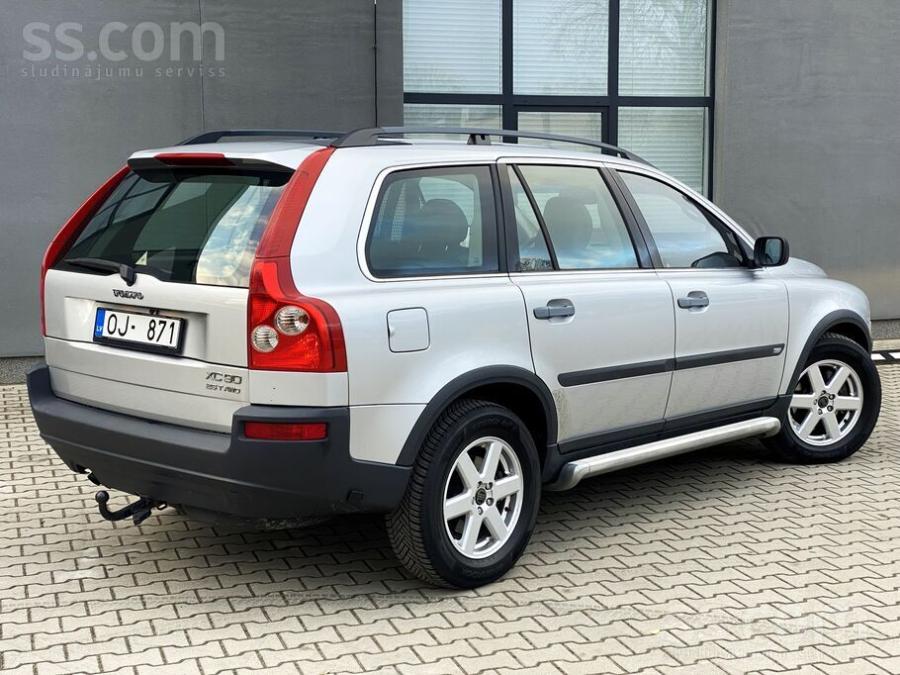 Volvo XC90 2004 Rīga, ar dzinēja tilpumu 2.50 L un nobraukumu 267 tūkst. km par 5500 €, foto 7 vietnē AUTOMOTO.COM.LV