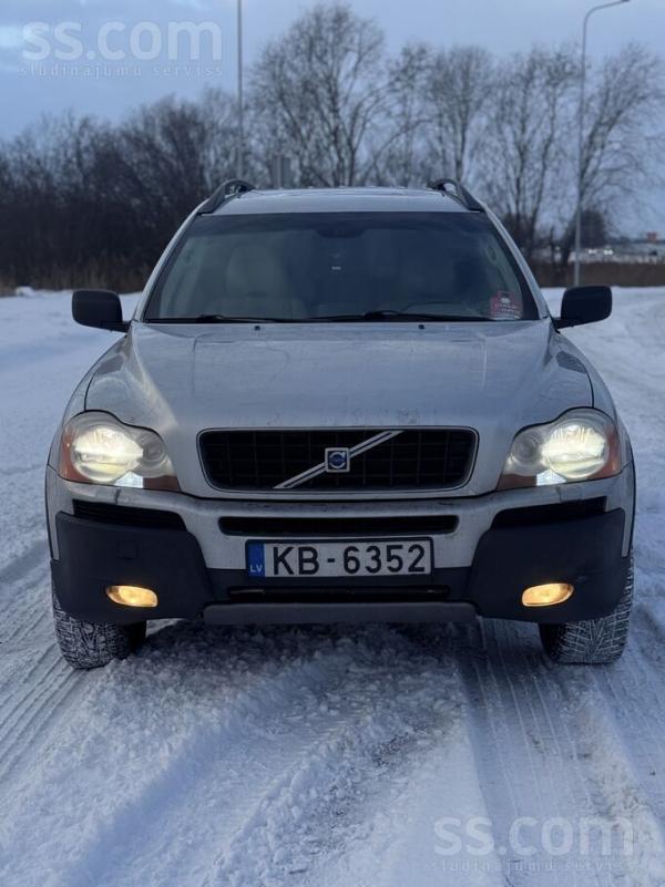 Volvo XC90 2004 Tukums, ar dzinēja tilpumu 2.50 L un nobraukumu 369 tūkst. km par 2500 €, foto 3 vietnē AUTOMOTO.COM.LV