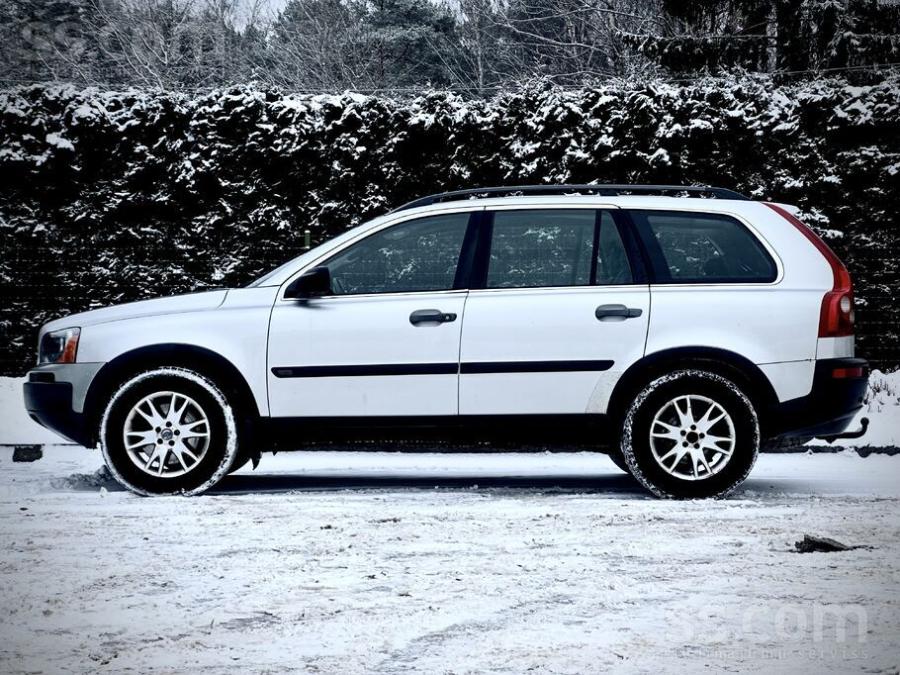 Volvo XC90 2004 in Jurmala, with an engine capacity of 2.40 L and mileage of 0 thousand km for 2990 €, photo 13 on AUTOMOTO.COM.LV