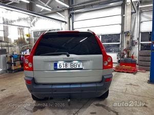 Volvo XC90 2004 in Tallinn, with an engine capacity of 2.40 L and mileage of 364 thousand km for 3800 €, photo 8 on AUTOMOTO.COM.LV