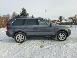 Volvo XC90 2004 Širvintos, ar dzinēja tilpumu 2.40 L un nobraukumu 3913 tūkst. km par 2200 €, foto  vietnē AUTOMOTO.COM.LV