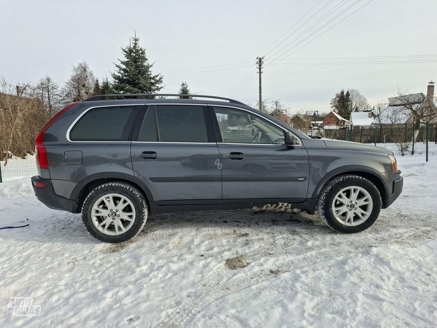 Volvo XC90 2004 Širvintos, ar dzinēja tilpumu 2.40 L un nobraukumu 3913 tūkst. km par 2200 €, foto 1 vietnē AUTOMOTO.COM.LV
