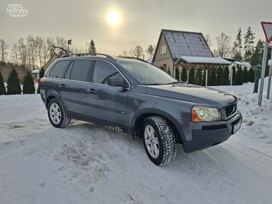 Volvo XC90 2004 Širvintos, ar dzinēja tilpumu 2.40 L un nobraukumu 3913 tūkst. km par 2200 €, foto 4 vietnē AUTOMOTO.COM.LV