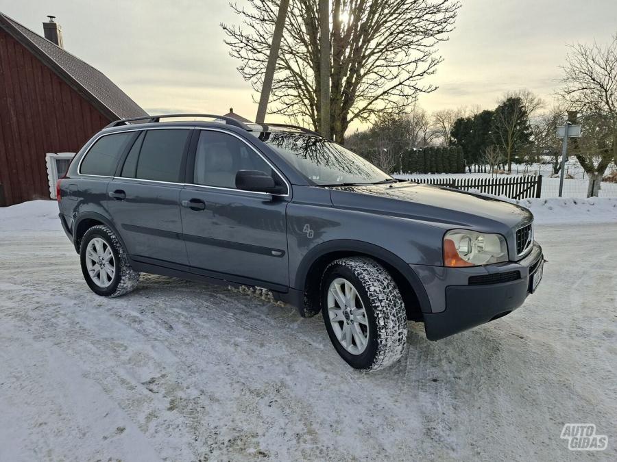 Volvo XC90 2004 Širvintos, ar dzinēja tilpumu 2.40 L un nobraukumu 3913 tūkst. km par 2200 €, foto 9 vietnē AUTOMOTO.COM.LV