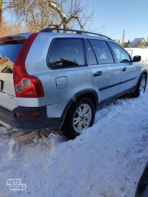 Volvo XC90 2004 Kauņa, ar dzinēja tilpumu 2.50 L un nobraukumu 340 tūkst. km par 1700 €, foto 2 vietnē AUTOMOTO.COM.LV