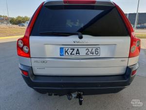 Volvo XC90 2004 Kauņa, ar dzinēja tilpumu 2.40 L un nobraukumu 447 tūkst. km par 2650 €, foto 3 vietnē AUTOMOTO.COM.LV