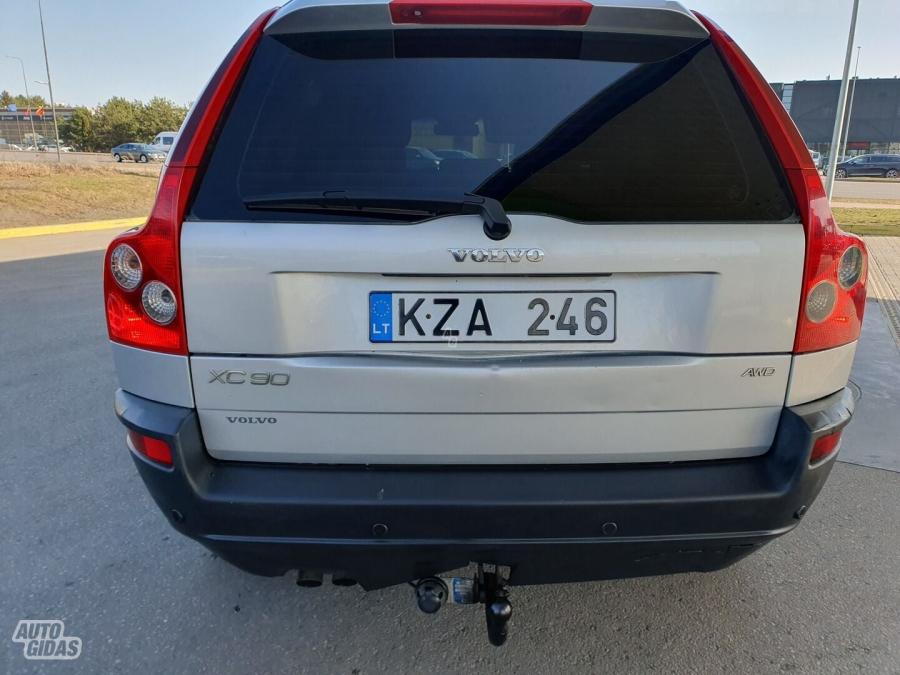Volvo XC90 2004 in Kaunas, with an engine capacity of 2.40 L and mileage of 447 thousand km for 2450 €, photo 2 on AUTOMOTO.COM.LV