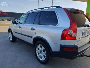 Volvo XC90 2004 in Kaunas, with an engine capacity of 2.40 L and mileage of 447 thousand km for 2450 €, photo 3 on AUTOMOTO.COM.LV