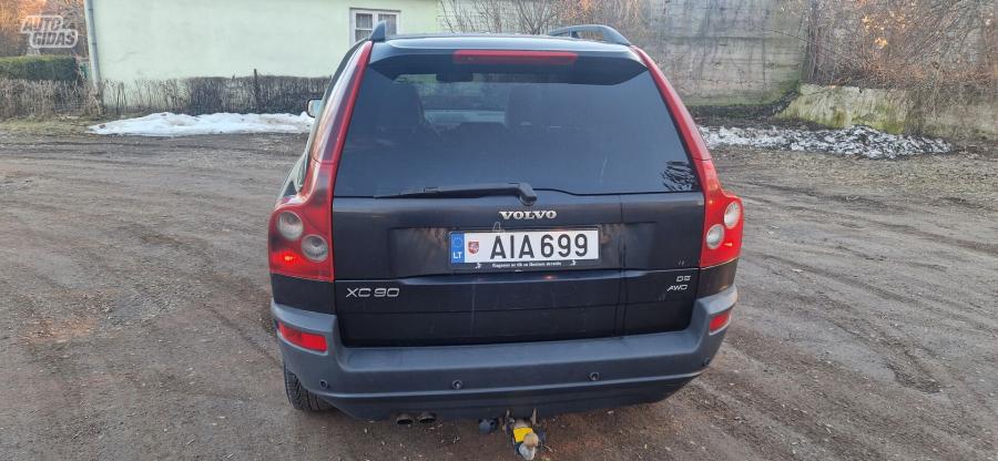 Volvo XC90 2004 in Birzai, with an engine capacity of 2.40 L and mileage of 473 thousand km for 3000 €, photo 4 on AUTOMOTO.COM.LV