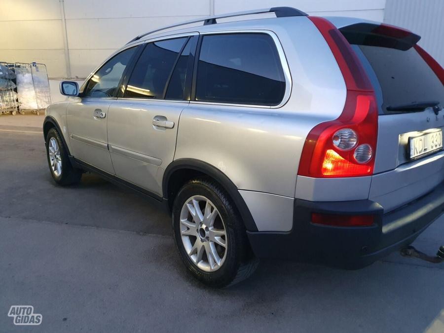 Volvo XC90 2004 in Kaunas, with an engine capacity of 2.40 L and mileage of 5 thousand km for 1850 €, photo 6 on AUTOMOTO.COM.LV