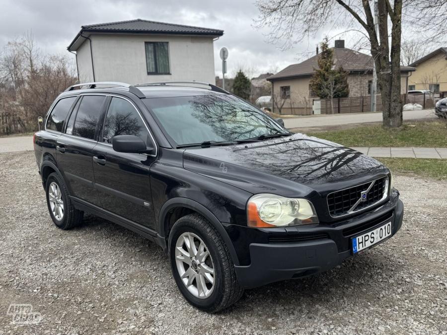 Volvo XC90 2004 Šauļi, ar dzinēja tilpumu 2.40 L un nobraukumu 111 tūkst. km par 2750 €, foto 1 vietnē AUTOMOTO.COM.LV
