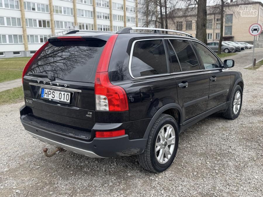 Volvo XC90 2004 Šauļi, ar dzinēja tilpumu 2.40 L un nobraukumu 111 tūkst. km par 2750 €, foto 7 vietnē AUTOMOTO.COM.LV
