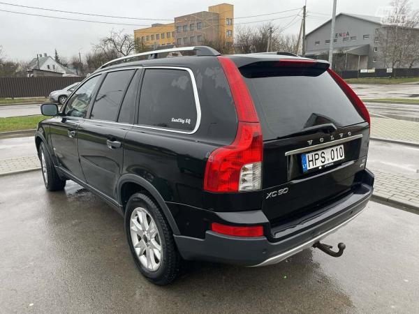 Volvo XC90 2004 in Siauliai, with an engine capacity of 2.00 L and mileage of 123 thousand km for 3200 €, photo 7 on AUTOMOTO.COM.LV