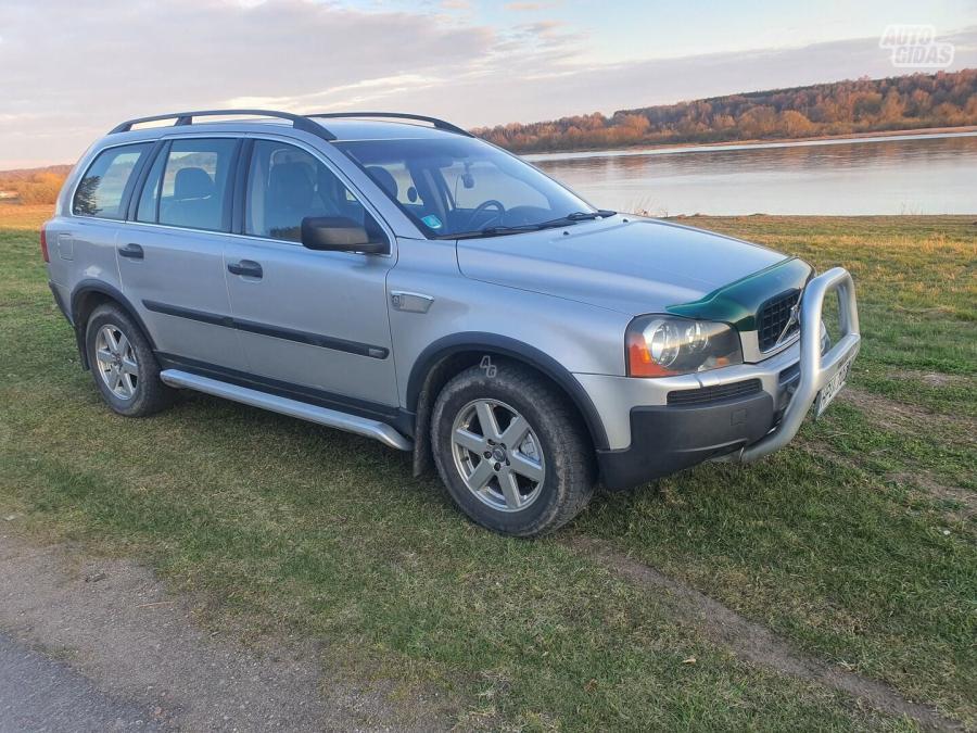 Volvo XC90 2004 in Jurbarkas, with an engine capacity of 2.40 L and mileage of 400 thousand km for 3700 €, photo 4 on AUTOMOTO.COM.LV
