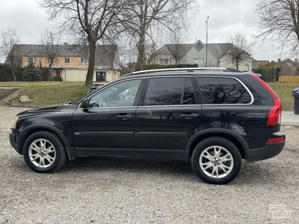 Volvo XC90 2004 Šauļi, ar dzinēja tilpumu 2.40 L un nobraukumu 111 tūkst. km par 3200 €, foto 4 vietnē AUTOMOTO.COM.LV