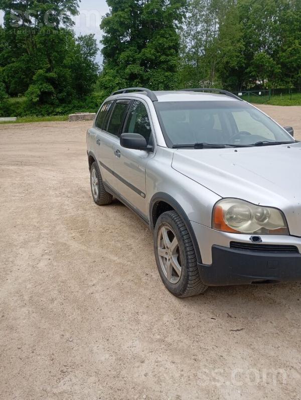 Volvo XC90 2004 Madona, ar dzinēja tilpumu 2.40 L un nobraukumu 479 tūkst. km par 1600 €, foto 4 vietnē AUTOMOTO.COM.LV