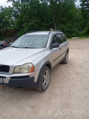 Volvo XC90 2004 in Madona, with an engine capacity of 2.40 L and mileage of 479 thousand km for 1600 €, photo 6 on AUTOMOTO.COM.LV