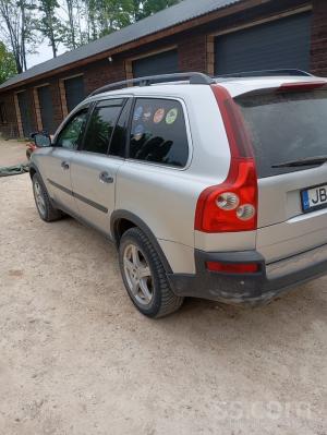 Volvo XC90 2004 in Madona, with an engine capacity of 2.40 L and mileage of 479 thousand km for 1600 €, photo 7 on AUTOMOTO.COM.LV