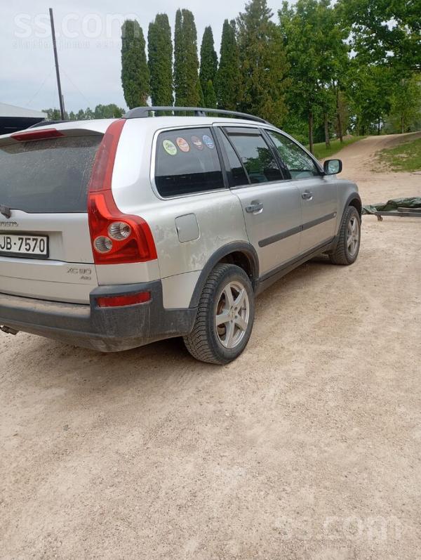 Volvo XC90 2004 Madona, ar dzinēja tilpumu 2.40 L un nobraukumu 479 tūkst. km par 1600 €, foto 7 vietnē AUTOMOTO.COM.LV