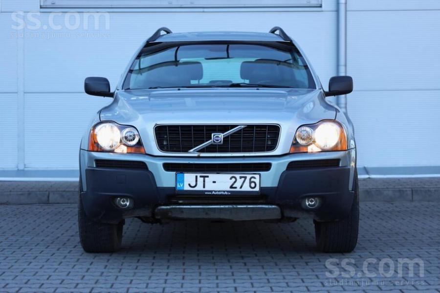 Volvo XC90 2004 Rīga, ar dzinēja tilpumu 2.40 L un nobraukumu 0 tūkst. km par 2495 €, foto 3 vietnē AUTOMOTO.COM.LV