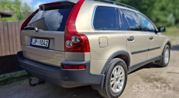 Volvo XC90 2004 Dobele, ar dzinēja tilpumu 2.90 L un nobraukumu 250 tūkst. km par 2150 €, foto 2 vietnē AUTOMOTO.COM.LV