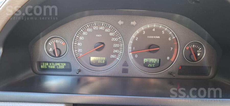 Volvo XC90 2004 Dobele, ar dzinēja tilpumu 2.90 L un nobraukumu 250 tūkst. km par 2150 €, foto 10 vietnē AUTOMOTO.COM.LV