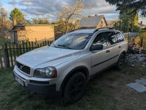 Volvo XC90 2004 in Kaunas, with an engine capacity of 2.40 L and mileage of 346 thousand km for 3300 €, photo 3 on AUTOMOTO.COM.LV