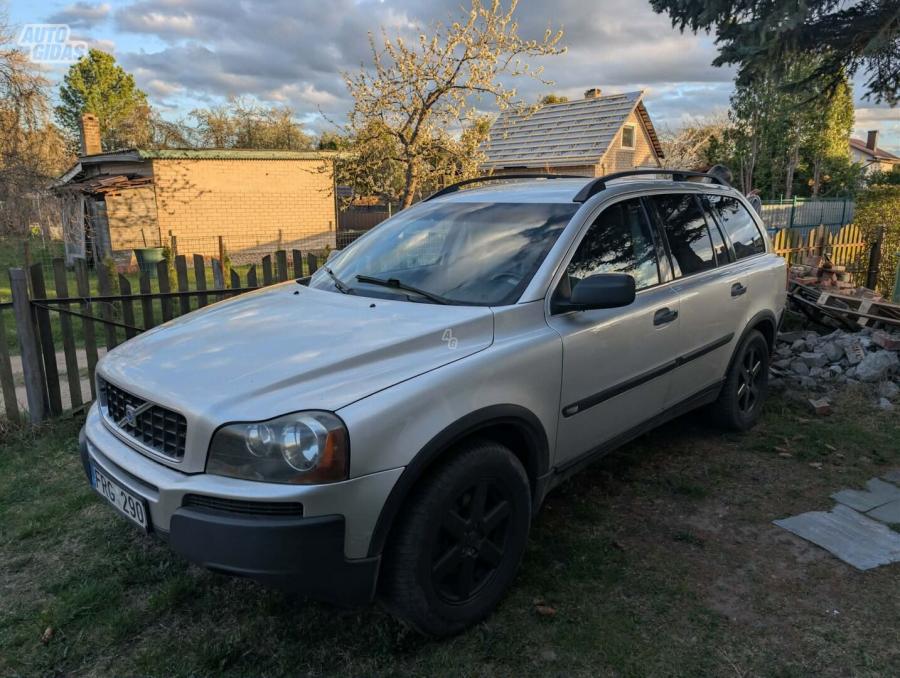 Volvo XC90 2004 in Kaunas, with an engine capacity of 2.40 L and mileage of 346 thousand km for 3300 €, photo 3 on AUTOMOTO.COM.LV