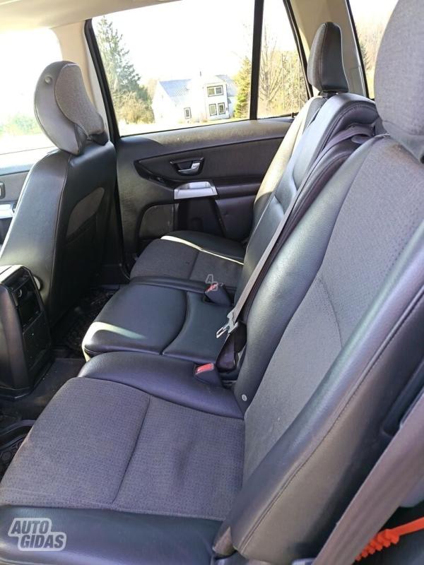 Volvo XC90 2004 Utena, ar dzinēja tilpumu 2.40 L un nobraukumu 323 tūkst. km par 2750 €, foto 8 vietnē AUTOMOTO.COM.LV