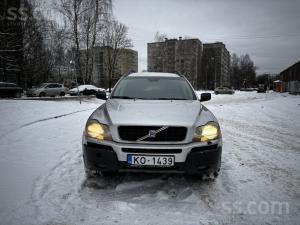 Volvo XC90 2004 Rīga, ar dzinēja tilpumu 2.40 L un nobraukumu 413 tūkst. km par 2500 €, foto 12 vietnē AUTOMOTO.COM.LV