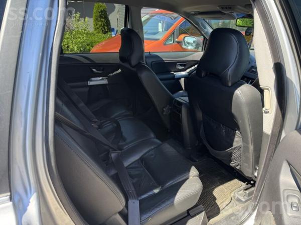 Volvo XC90 2004 Talsi, ar dzinēja tilpumu 2.40 L un nobraukumu 365 tūkst. km par 1890 €, foto 10 vietnē AUTOMOTO.COM.LV