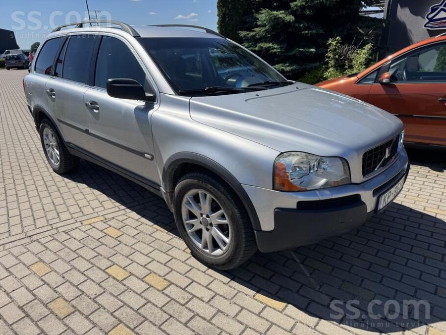 Volvo XC90 2004 in Talsi, with an engine capacity of 2.40 L and mileage of 365 thousand km for 1890 €, photo 4 on AUTOMOTO.COM.LV