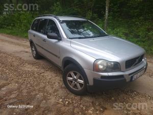 Volvo XC90 2004 in Riga, with an engine capacity of 2.40 L and mileage of 365 thousand km for 3500 €, photo 3 on AUTOMOTO.COM.LV