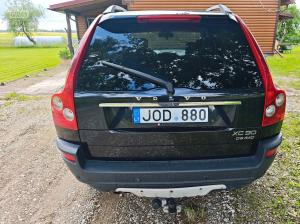 Volvo XC90 2004 in Silale, with an engine capacity of 2.40 L and mileage of 463 thousand km for 3000 €, photo 6 on AUTOMOTO.COM.LV