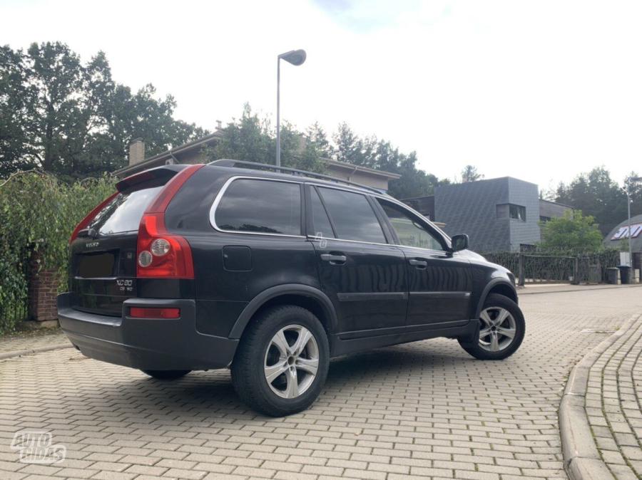 Volvo XC90 2004 Viļņa, ar dzinēja tilpumu 2.40 L un nobraukumu 257 tūkst. km par 2000 €, foto 1 vietnē AUTOMOTO.COM.LV