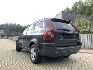Volvo XC90 2004 Viļņa, ar dzinēja tilpumu 2.40 L un nobraukumu 257 tūkst. km par 2000 €, foto 4 vietnē AUTOMOTO.COM.LV