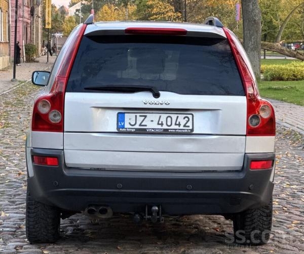 Volvo XC90 2004 Jelgava, ar dzinēja tilpumu 2.40 L un nobraukumu 415 tūkst. km par 2350 €, foto 7 vietnē AUTOMOTO.COM.LV