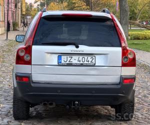 Volvo XC90 2004 Jelgava, ar dzinēja tilpumu 2.40 L un nobraukumu 415 tūkst. km par 2350 €, foto 7 vietnē AUTOMOTO.COM.LV