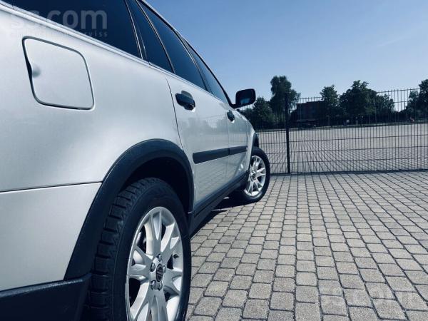 Volvo XC90 2005 Jelgava, ar dzinēja tilpumu 2.40 L un nobraukumu 252 tūkst. km par 3500 €, foto 7 vietnē AUTOMOTO.COM.LV