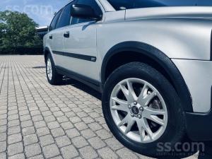 Volvo XC90 2005 Jelgava, ar dzinēja tilpumu 2.40 L un nobraukumu 252 tūkst. km par 3500 €, foto 8 vietnē AUTOMOTO.COM.LV
