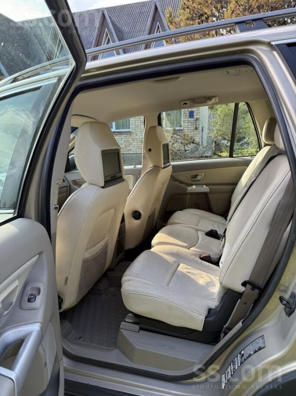 Volvo XC90 2005 Aizkraukle, ar dzinēja tilpumu 2.40 L un nobraukumu 0 tūkst. km par 5660 €, foto 10 vietnē AUTOMOTO.COM.LV